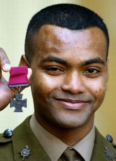 Iraq War Veteran Returns Home to Hero’s Welcome! -The iPINIONS Journal